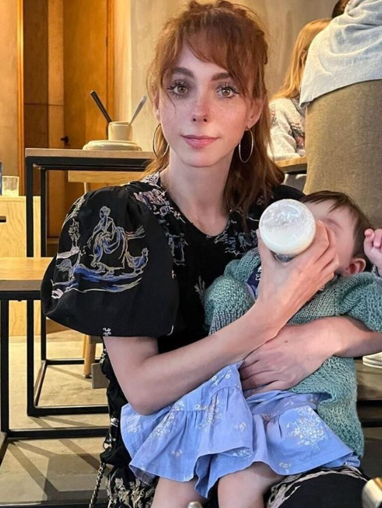 Natalia Tellez muestra por primera vez el rostro de su hija en una tierna foto – Tiempo X