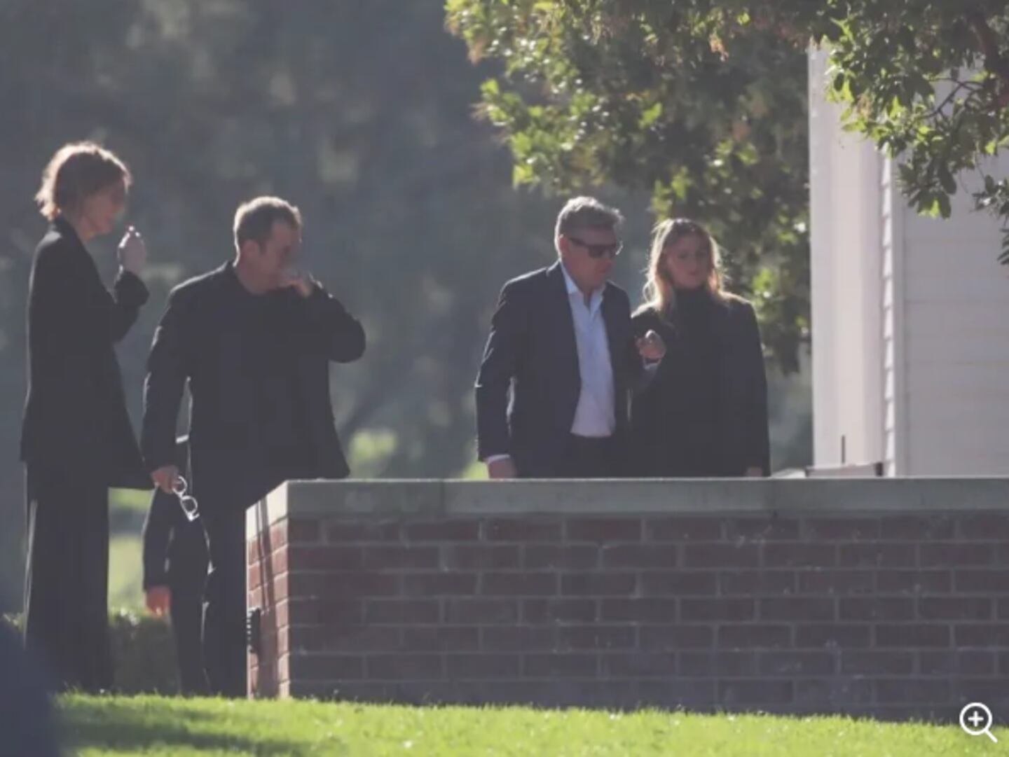 Estrellas de “Friends” asistieron al funeral de Matthew Perry